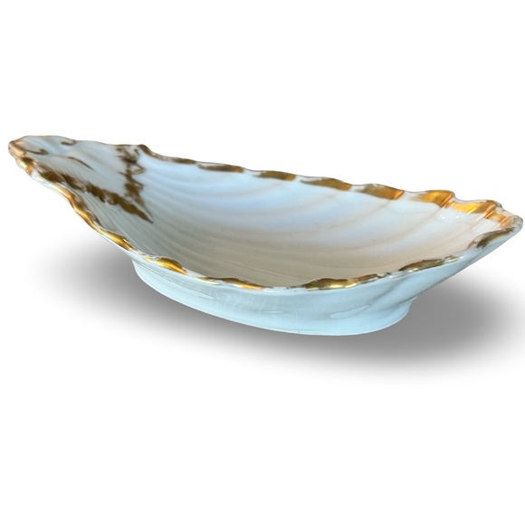 Other | Vintage Clam Shell Ring Dish White Gold Distressed Trim | Poshmark